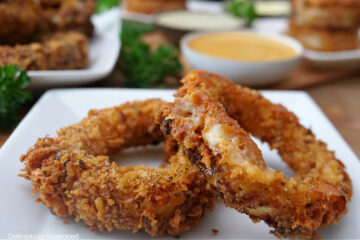 Cheesy Onion Rings - Deliciously Seasoned