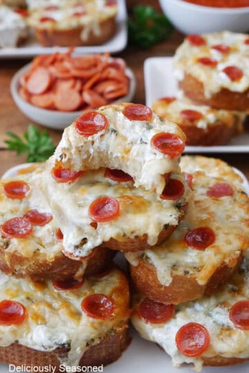 Mini Garlic Bread Pizzas Deliciously Seasoned